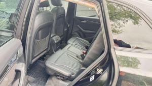Black Audi SQ5 2016 in Ukmerge, with an engine capacity of 3.00 L and mileage of 207 thousand km for 7490 €, photo 11 on AUTOMOTO.COM.LV