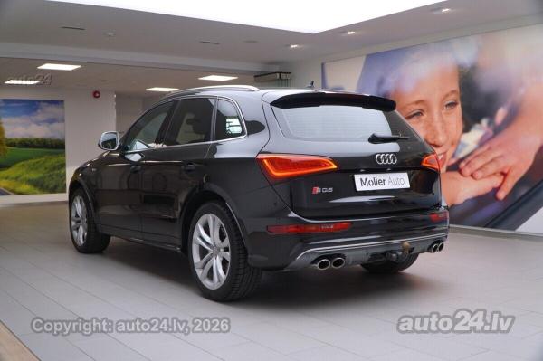Melns Audi SQ5 2013 Tallina, ar dzinēja tilpumu 3.00 L un nobraukumu 256 tūkst. km par 16900 €, foto 4 vietnē AUTOMOTO.COM.LV