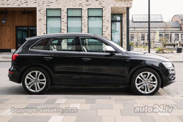 Черный Ауди SQ5 2015 в Таллин, объемом двигателя 3.00 л и пробегом 215 тыс. км за 16000 €, фото 1 на AUTOMOTO.COM.LV