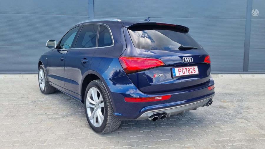 Zils Audi SQ5 2014 Šauļi, ar dzinēja tilpumu 3.00 L un nobraukumu 200 tūkst. km par 12500 €, foto 4 vietnē AUTOMOTO.COM.LV