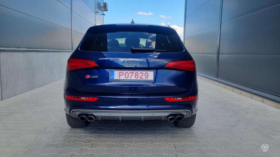 Zils Audi SQ5 2014 Šauļi, ar dzinēja tilpumu 3.00 L un nobraukumu 200 tūkst. km par 12500 €, foto 7 vietnē AUTOMOTO.COM.LV