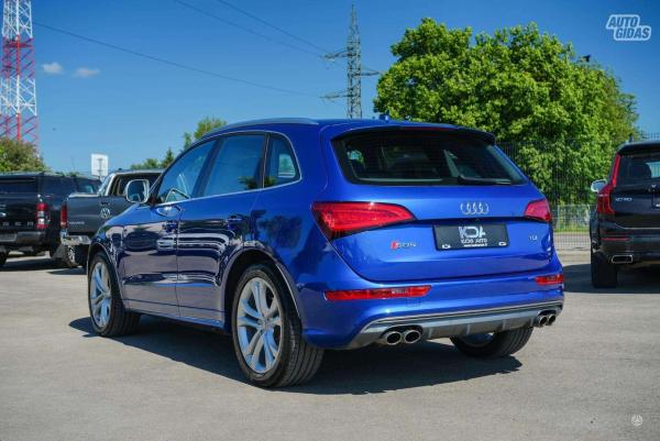 Blue Audi SQ5 2016 in Kaunas, with an engine capacity of 3.00 L and mileage of 227 thousand km for 17350 €, photo 8 on AUTOMOTO.COM.LV