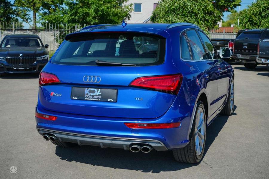 Zils Audi SQ5 2016 Marijampole, ar dzinēja tilpumu 2.97 L un nobraukumu 227 tūkst. km par 17250 €, foto 12 vietnē AUTOMOTO.COM.LV