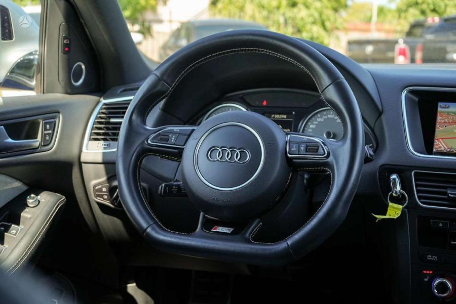 Zils Audi SQ5 2016 Marijampole, ar dzinēja tilpumu 2.97 L un nobraukumu 227 tūkst. km par 17250 €, foto 22 vietnē AUTOMOTO.COM.LV