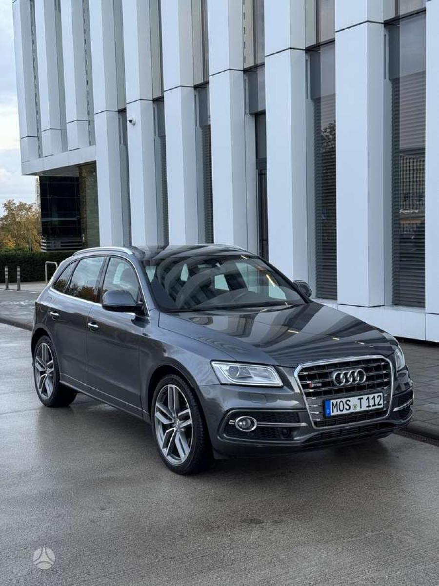 Blue Audi SQ5 2017 in Vilnius, with an engine capacity of 3.00 L and mileage of 230 thousand km for 17250 €, photo 3 on AUTOMOTO.COM.LV