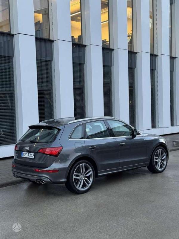 Zils Audi SQ5 2017 Viļņa, ar dzinēja tilpumu 3.00 L un nobraukumu 230 tūkst. km par 17250 €, foto 10 vietnē AUTOMOTO.COM.LV