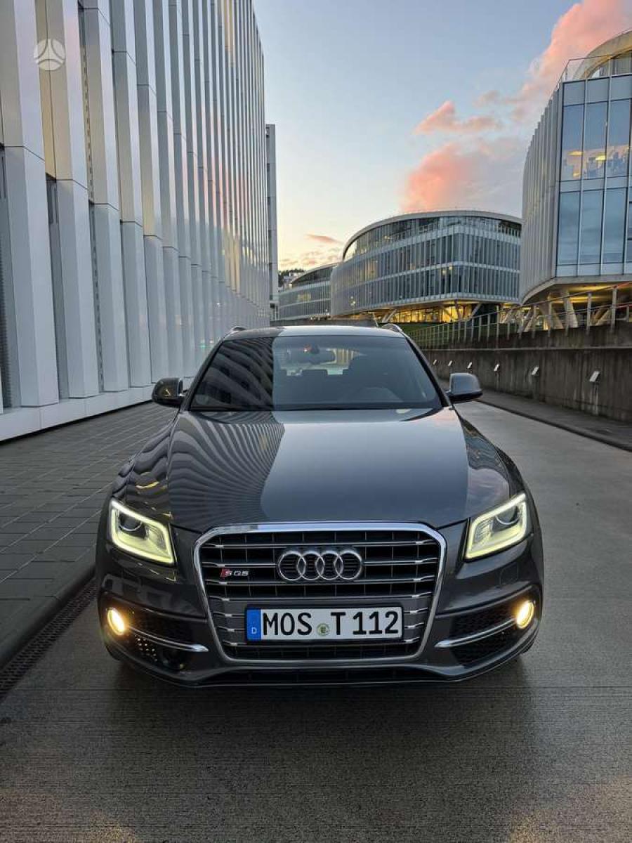 Blue Audi SQ5 2017 in Vilnius, with an engine capacity of 3.00 L and mileage of 230 thousand km for 17250 €, photo 11 on AUTOMOTO.COM.LV