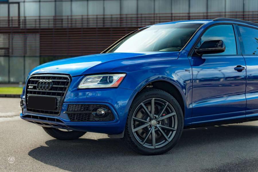 Blue Audi SQ5 2017 in Klaipeda, with an engine capacity of 3.00 L and mileage of 96 thousand km for 16999 €, photo 2 on AUTOMOTO.COM.LV