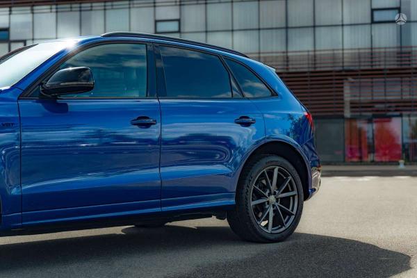 Blue Audi SQ5 2017 in Klaipeda, with an engine capacity of 3.00 L and mileage of 96 thousand km for 16999 €, photo 9 on AUTOMOTO.COM.LV