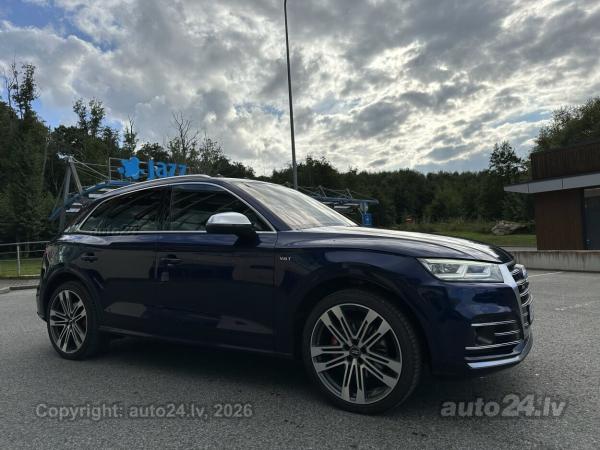 Blue Audi SQ5 2017 in Tallinn, with an engine capacity of 3.00 L and mileage of 205 thousand km for 29500 €, photo 3 on AUTOMOTO.COM.LV