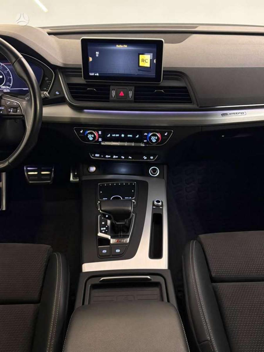 Blue Audi SQ5 2017 in Marijampole, with an engine capacity of 3.00 L and mileage of 218 thousand km for 22999 €, photo 23 on AUTOMOTO.COM.LV