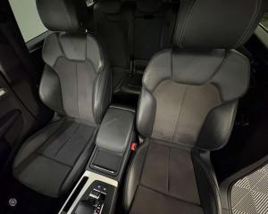 Blue Audi SQ5 2017 in Marijampole, with an engine capacity of 3.00 L and mileage of 218 thousand km for 22999 €, photo 31 on AUTOMOTO.COM.LV