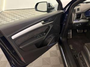 Blue Audi SQ5 2017 in Marijampole, with an engine capacity of 3.00 L and mileage of 218 thousand km for 22999 €, photo 34 on AUTOMOTO.COM.LV