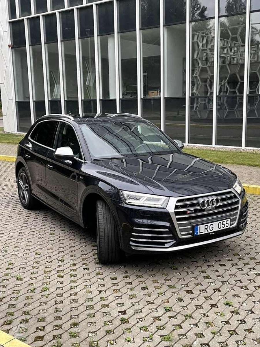 Blue Audi SQ5 2018 in Vilnius, with an engine capacity of 3.00 L and mileage of 92 thousand km for 27900 €, photo 2 on AUTOMOTO.COM.LV