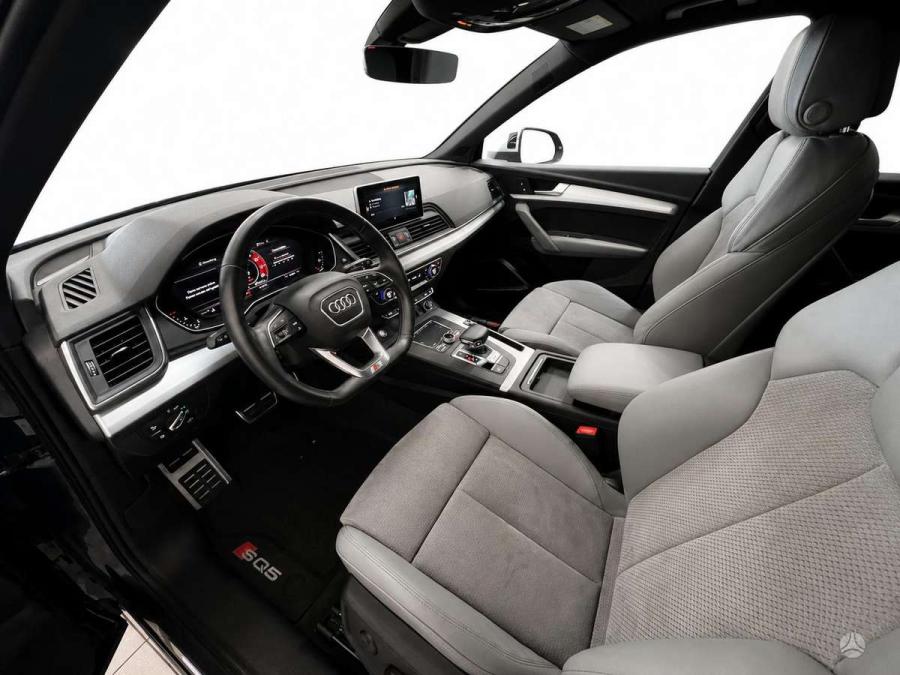 Blue Audi SQ5 2018 in Kaunas, with an engine capacity of 2.99 L and mileage of 0 thousand km for 28500 €, photo 9 on AUTOMOTO.COM.LV