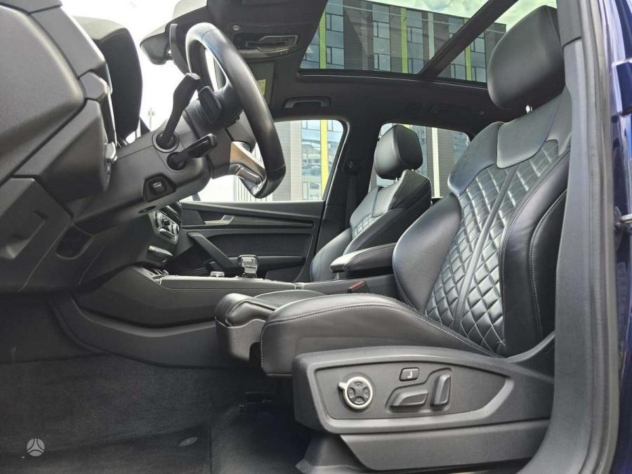 Zils Audi SQ5 2018 Viļņa, ar dzinēja tilpumu 3.00 L un nobraukumu 261 tūkst. km par 24000 €, foto 13 vietnē AUTOMOTO.COM.LV