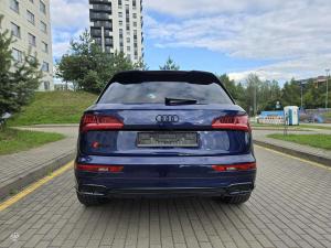 Blue Audi SQ5 2018 in Vilnius, with an engine capacity of 3.00 L and mileage of 261 thousand km for 22200 €, photo 7 on AUTOMOTO.COM.LV