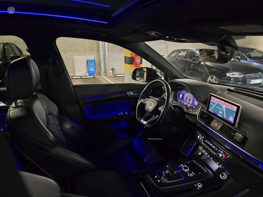 Blue Audi SQ5 2018 in Vilnius, with an engine capacity of 3.00 L and mileage of 261 thousand km for 22200 €, photo 14 on AUTOMOTO.COM.LV