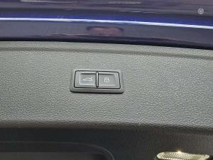 Blue Audi SQ5 2018 in Vilnius, with an engine capacity of 3.00 L and mileage of 261 thousand km for 22200 €, photo 19 on AUTOMOTO.COM.LV