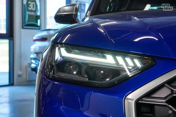 Blue Audi SQ5 2022 in Marijampole, with an engine capacity of 3.00 L and mileage of 131 thousand km for 36950 €, photo 7 on AUTOMOTO.COM.LV