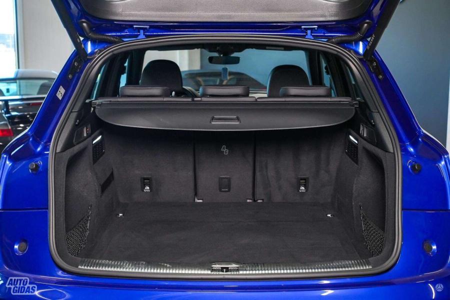 Blue Audi SQ5 2022 in Marijampole, with an engine capacity of 3.00 L and mileage of 131 thousand km for 36250 €, photo 17 on AUTOMOTO.COM.LV