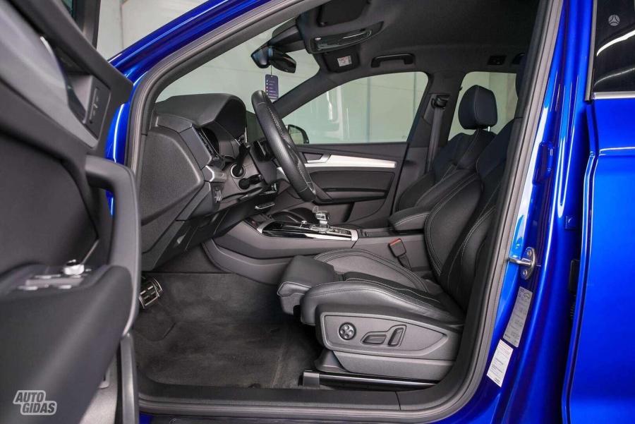 Blue Audi SQ5 2022 in Marijampole, with an engine capacity of 3.00 L and mileage of 131 thousand km for 36250 €, photo 26 on AUTOMOTO.COM.LV