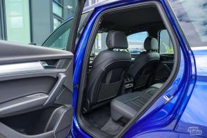 Blue Audi SQ5 2022 in Kaunas, with an engine capacity of 3.00 L and mileage of 131 thousand km for 35950 €, photo 33 on AUTOMOTO.COM.LV