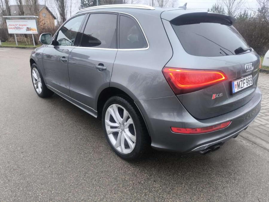 Audi SQ5 2014 in Taurage, with an engine capacity of 3.00 L and mileage of 265 thousand km for 12999 €, photo 8 on AUTOMOTO.COM.LV