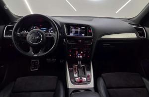 Grey Audi SQ5 2013 in Marijampole, with an engine capacity of 2.97 L and mileage of 218 thousand km for 15999 €, photo 17 on AUTOMOTO.COM.LV