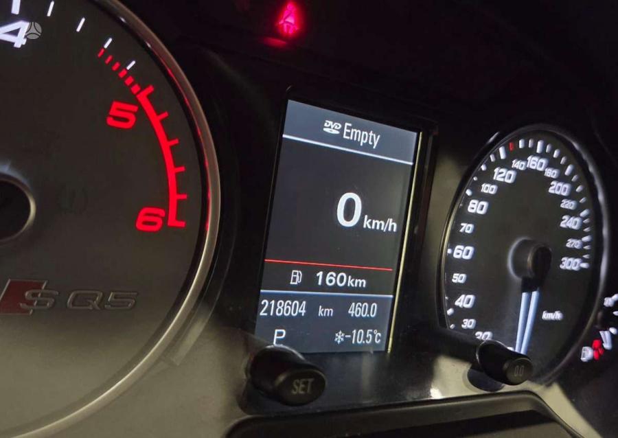 Pelēks Audi SQ5 2013 Marijampole, ar dzinēja tilpumu 2.97 L un nobraukumu 218 tūkst. km par 14400 €, foto 4 vietnē AUTOMOTO.COM.LV