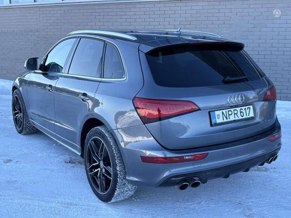 Grey Audi SQ5 2014 in Kedainiai, with an engine capacity of 2.97 L and mileage of 300 thousand km for 13999 €, photo 3 on AUTOMOTO.COM.LV