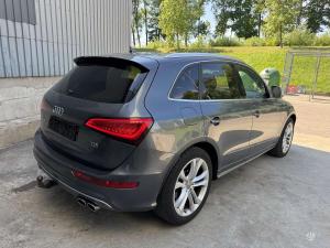 Grey Audi SQ5 2014 in Alytus, with an engine capacity of 3.00 L and mileage of 288 thousand km for 9950 €, photo 5 on AUTOMOTO.COM.LV