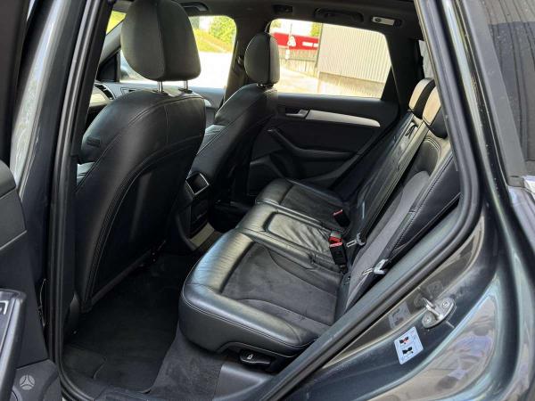 Grey Audi SQ5 2014 in Alytus, with an engine capacity of 3.00 L and mileage of 288 thousand km for 9950 €, photo 10 on AUTOMOTO.COM.LV