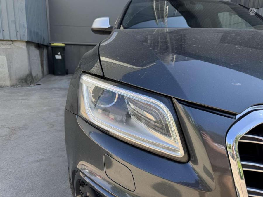 Grey Audi SQ5 2014 in Alytus, with an engine capacity of 3.00 L and mileage of 288 thousand km for 9950 €, photo 28 on AUTOMOTO.COM.LV