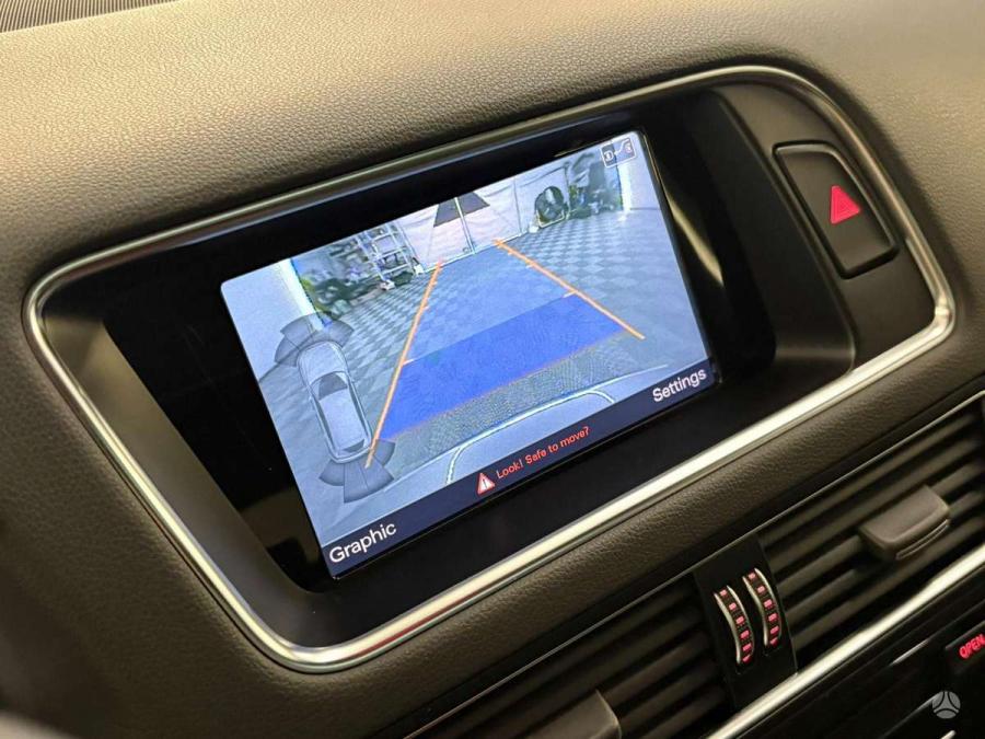 Grey Audi SQ5 2014 in Marijampole, with an engine capacity of 2.97 L and mileage of 274 thousand km for 14850 €, photo 5 on AUTOMOTO.COM.LV