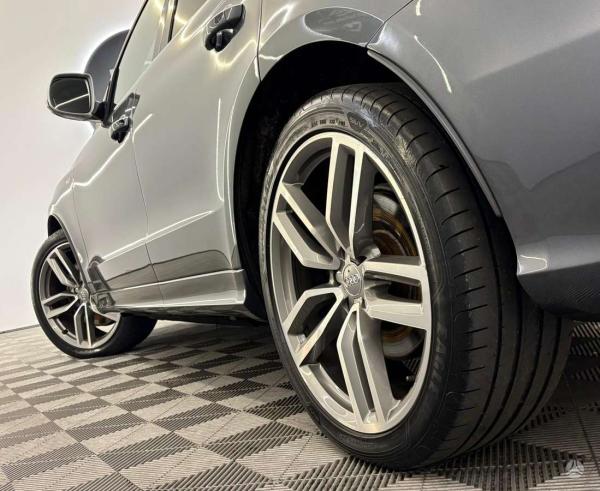 Grey Audi SQ5 2014 in Marijampole, with an engine capacity of 2.97 L and mileage of 274 thousand km for 14850 €, photo 10 on AUTOMOTO.COM.LV