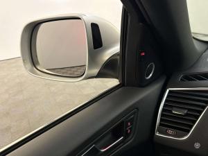 Grey Audi SQ5 2014 in Marijampole, with an engine capacity of 2.97 L and mileage of 274 thousand km for 14850 €, photo 22 on AUTOMOTO.COM.LV