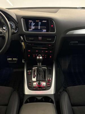 Grey Audi SQ5 2014 in Marijampole, with an engine capacity of 2.97 L and mileage of 274 thousand km for 14850 €, photo 36 on AUTOMOTO.COM.LV