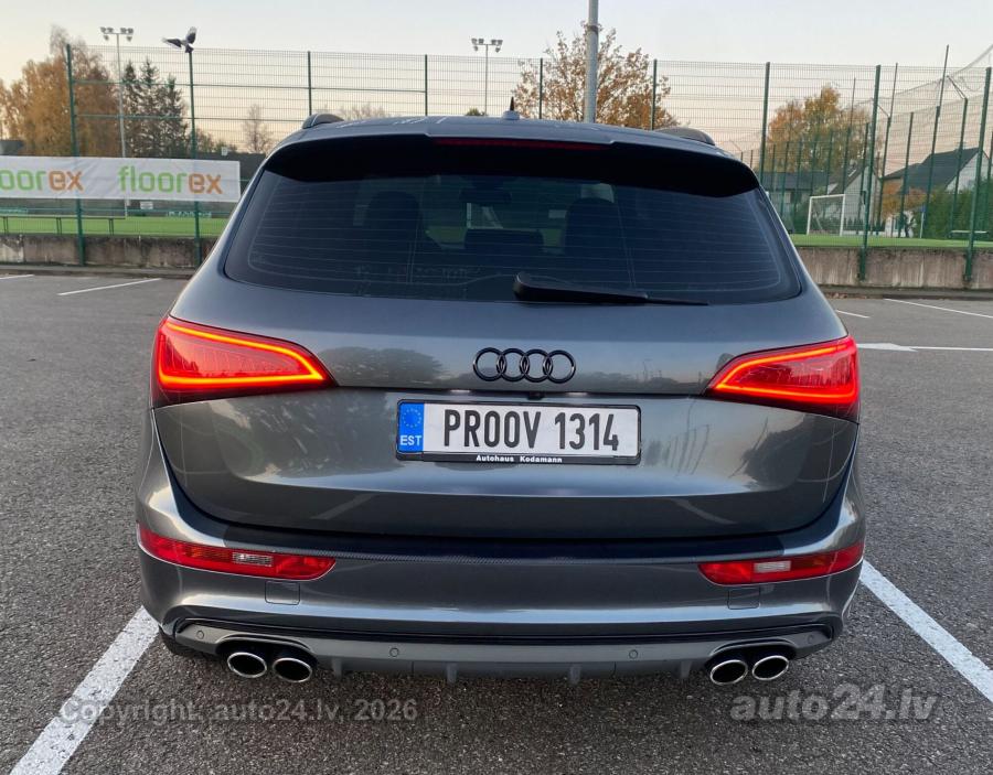 Pelēks Audi SQ5 2014 Tallina, ar dzinēja tilpumu 3.00 L un nobraukumu 240 tūkst. km par 14900 €, foto 6 vietnē AUTOMOTO.COM.LV