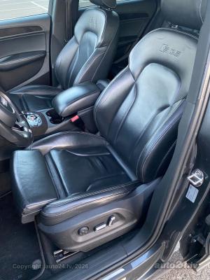 Pelēks Audi SQ5 2014 Tallina, ar dzinēja tilpumu 3.00 L un nobraukumu 240 tūkst. km par 14900 €, foto 9 vietnē AUTOMOTO.COM.LV