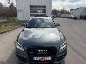 Pelēks Audi SQ5 2015 Panevēža, ar dzinēja tilpumu 3.00 L un nobraukumu 282 tūkst. km par 15000 €, foto 6 vietnē AUTOMOTO.COM.LV