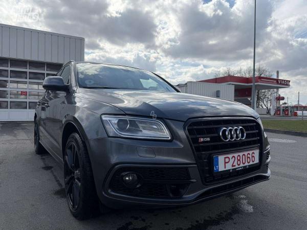 Grey Audi SQ5 2015 in Panevezys, with an engine capacity of 3.00 L and mileage of 282 thousand km for 15000 €, photo 6 on AUTOMOTO.COM.LV