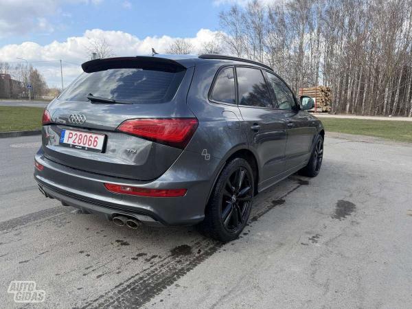Grey Audi SQ5 2015 in Panevezys, with an engine capacity of 3.00 L and mileage of 282 thousand km for 15000 €, photo 8 on AUTOMOTO.COM.LV