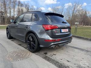 Pelēks Audi SQ5 2015 Panevēža, ar dzinēja tilpumu 3.00 L un nobraukumu 282 tūkst. km par 15000 €, foto 11 vietnē AUTOMOTO.COM.LV