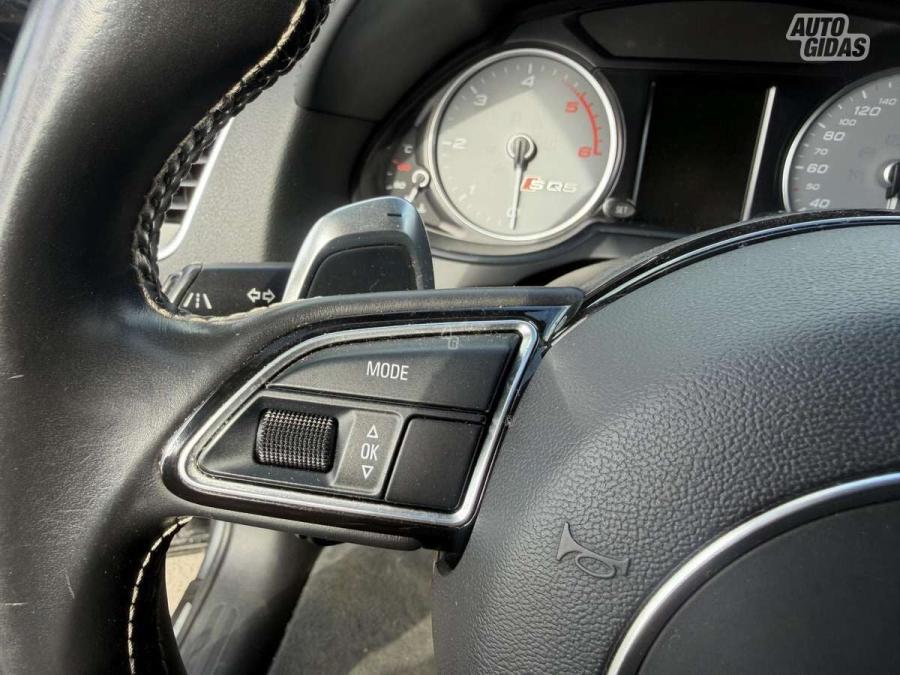 Pelēks Audi SQ5 2015 Panevēža, ar dzinēja tilpumu 3.00 L un nobraukumu 282 tūkst. km par 15000 €, foto 25 vietnē AUTOMOTO.COM.LV