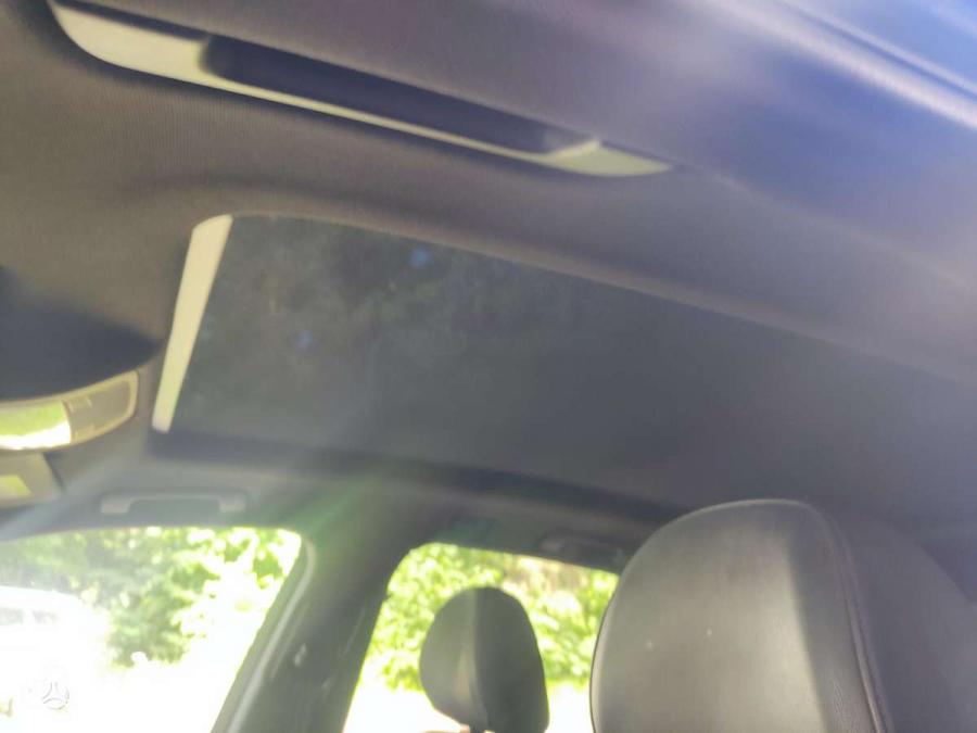 Grey Audi SQ5 2015 in Utena, with an engine capacity of 2.97 L and mileage of 245 thousand km for 16250 €, photo 11 on AUTOMOTO.COM.LV
