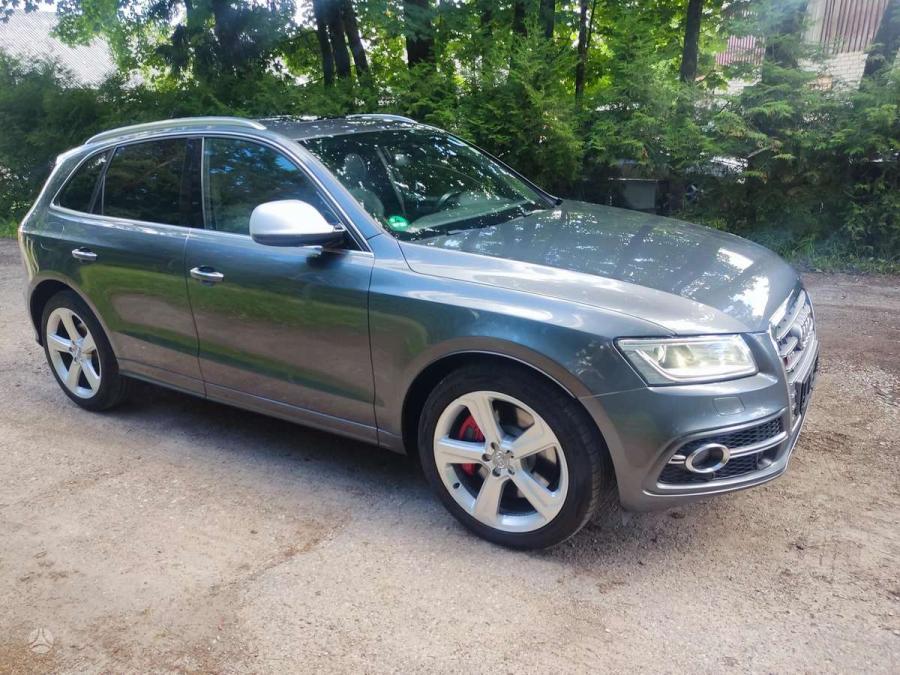 Grey Audi SQ5 2015 in Utena, with an engine capacity of 2.97 L and mileage of 245 thousand km for 16250 €, photo 23 on AUTOMOTO.COM.LV