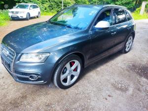 Grey Audi SQ5 2015 in Utena, with an engine capacity of 2.97 L and mileage of 245 thousand km for 16250 €, photo 30 on AUTOMOTO.COM.LV