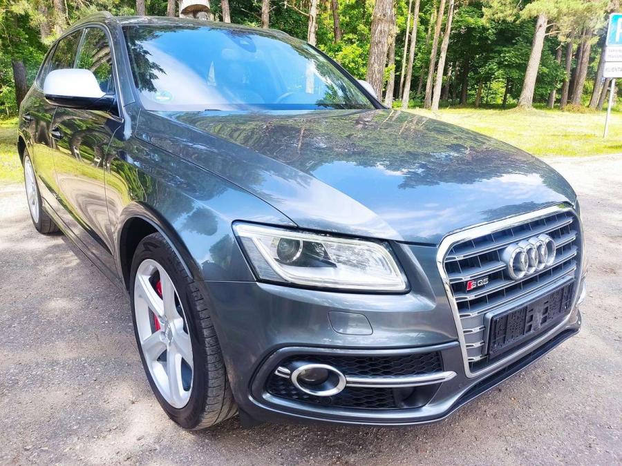 Grey Audi SQ5 2015 in Utena, with an engine capacity of 2.97 L and mileage of 246 thousand km for 16350 €, photo 14 on AUTOMOTO.COM.LV