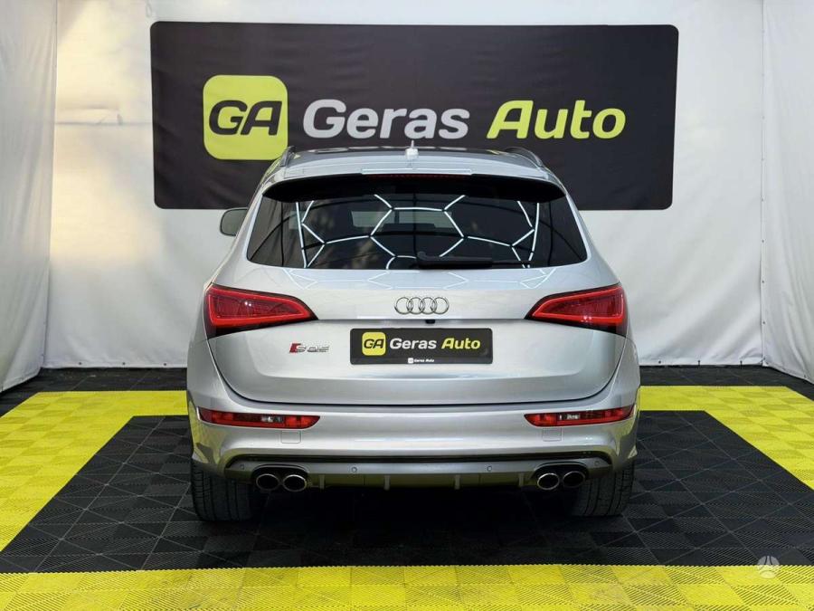 Grey Audi SQ5 2015 in Vilnius, with an engine capacity of 3.00 L and mileage of 169 thousand km for 13990 €, photo 7 on AUTOMOTO.COM.LV